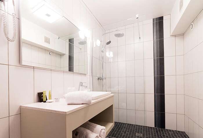 Italian ja Ranskan kiertomatkat | Riviera ja Alpit | Matkapojat