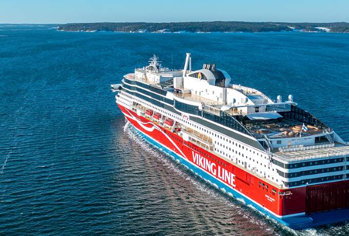Viihderisteily Viking Grace | Matkapojat